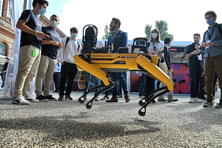 Najveće kompanije u polju robotike najavljuju da njihovi modeli neće ...